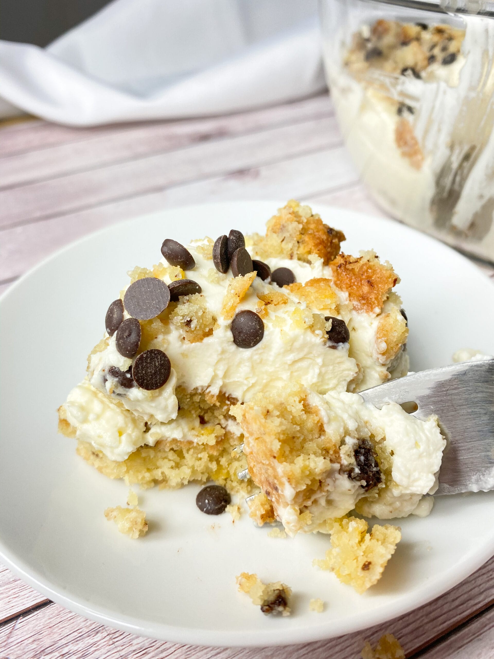 Keto chocolate chip cookie lasagna - Family On Keto